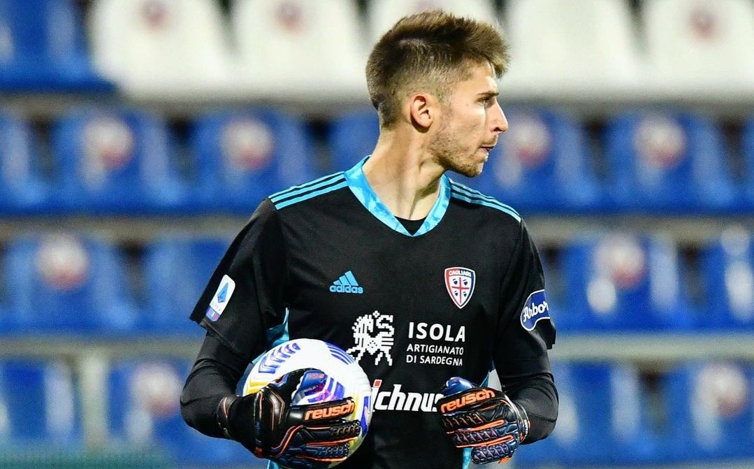 La Juventus su Vicario: l'ex portiere rossoblù candidato a sostituire ...