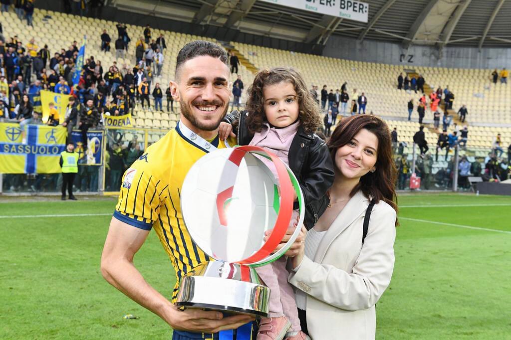 L'intermediario che ha portato Azzi a Cagliari: "Rossoblù più veloci ...